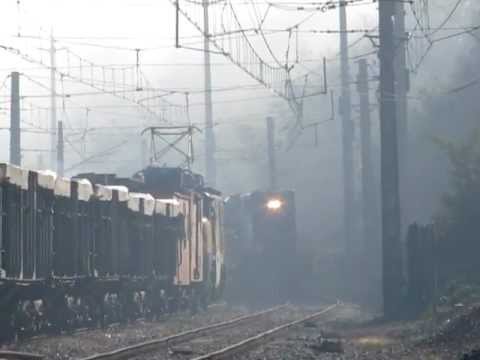 Locomotoras D 16012 y E 3017 y 2343 de Fepasa, Cruzamiento en Hualqui ...