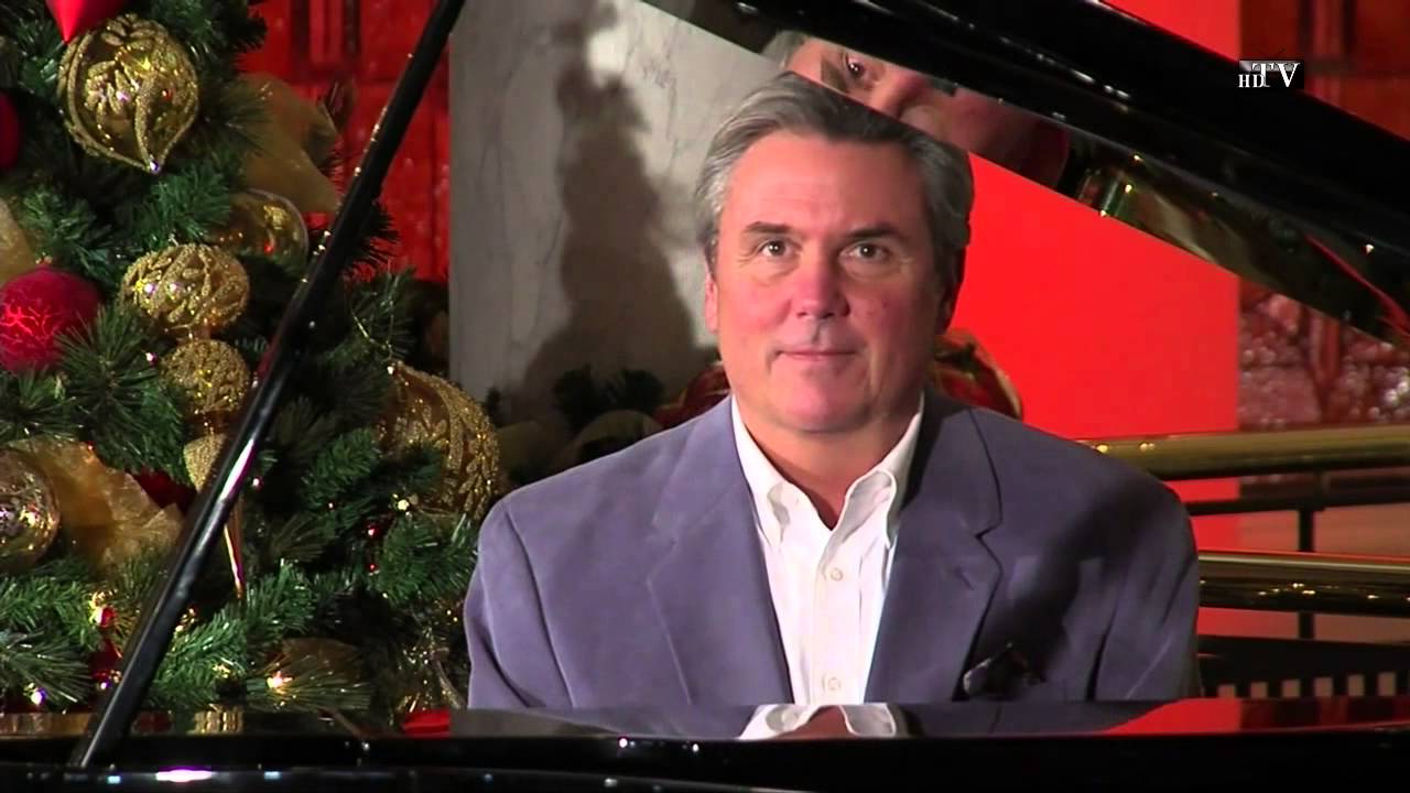 KATV Ned Perme "God Rest Ye Merry Gentlemen" 2011 - YouTube