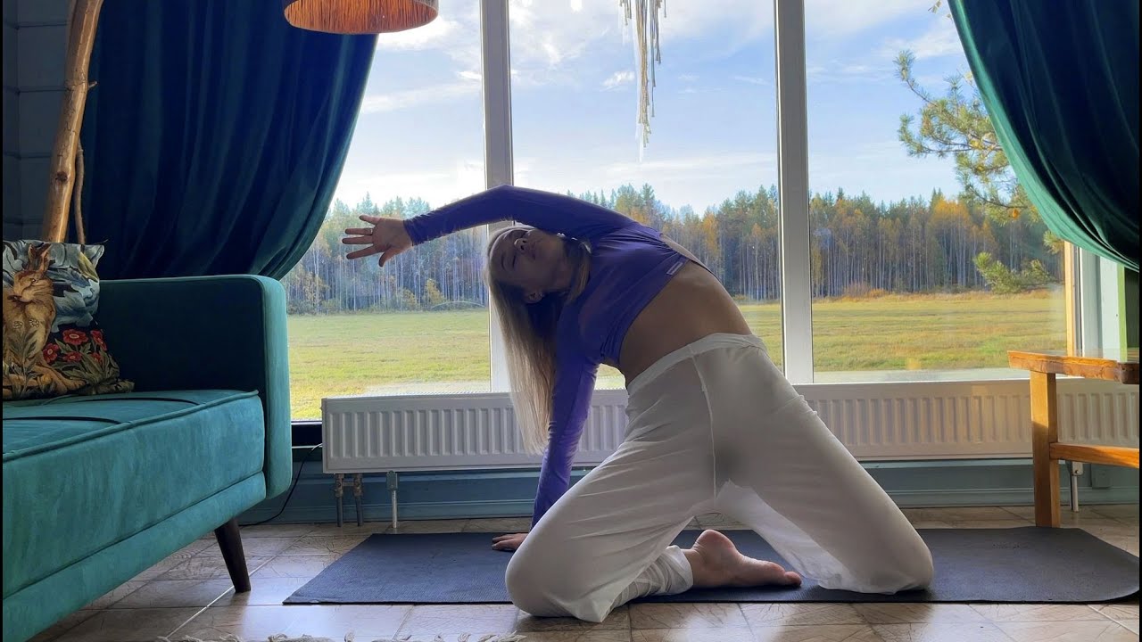 Tais's Fast Flexibility Workout Stretch in 2 Minutes - YouTube