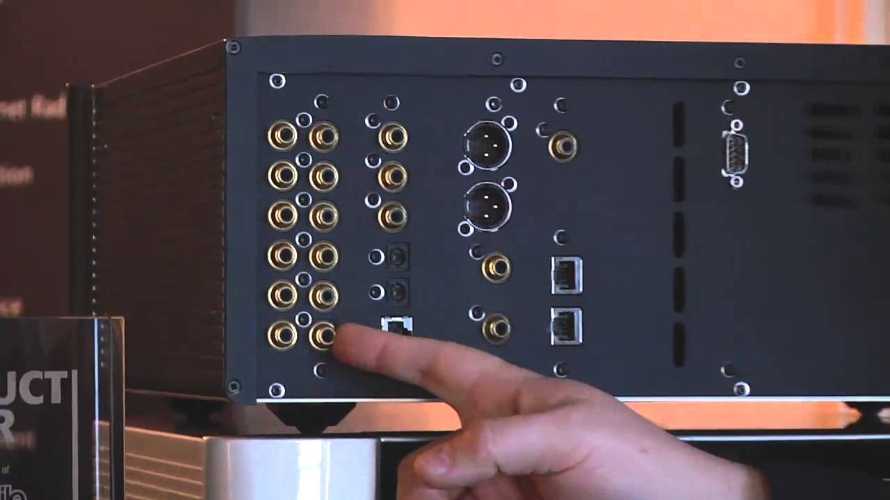 Meridian debut the 808.3 Reference CD player (CES 2010) - YouTube
