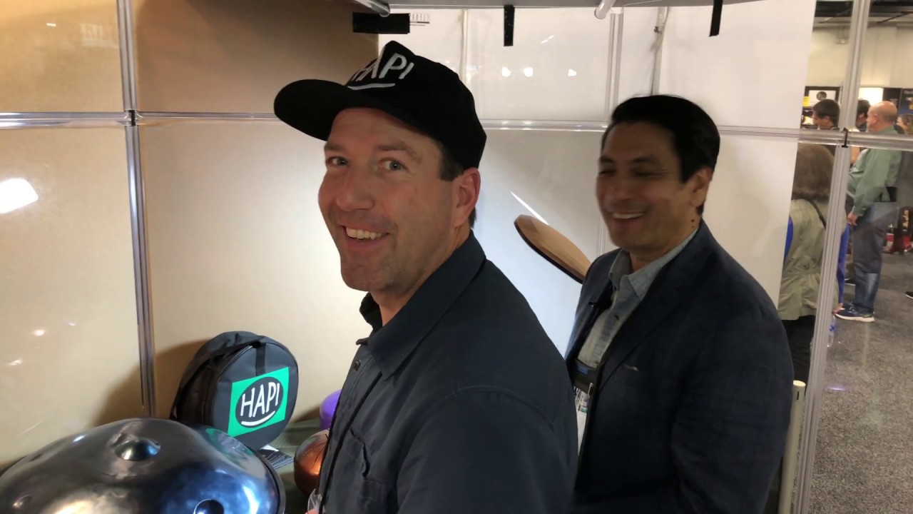 Graham Doe shows us the hapi drum! - YouTube