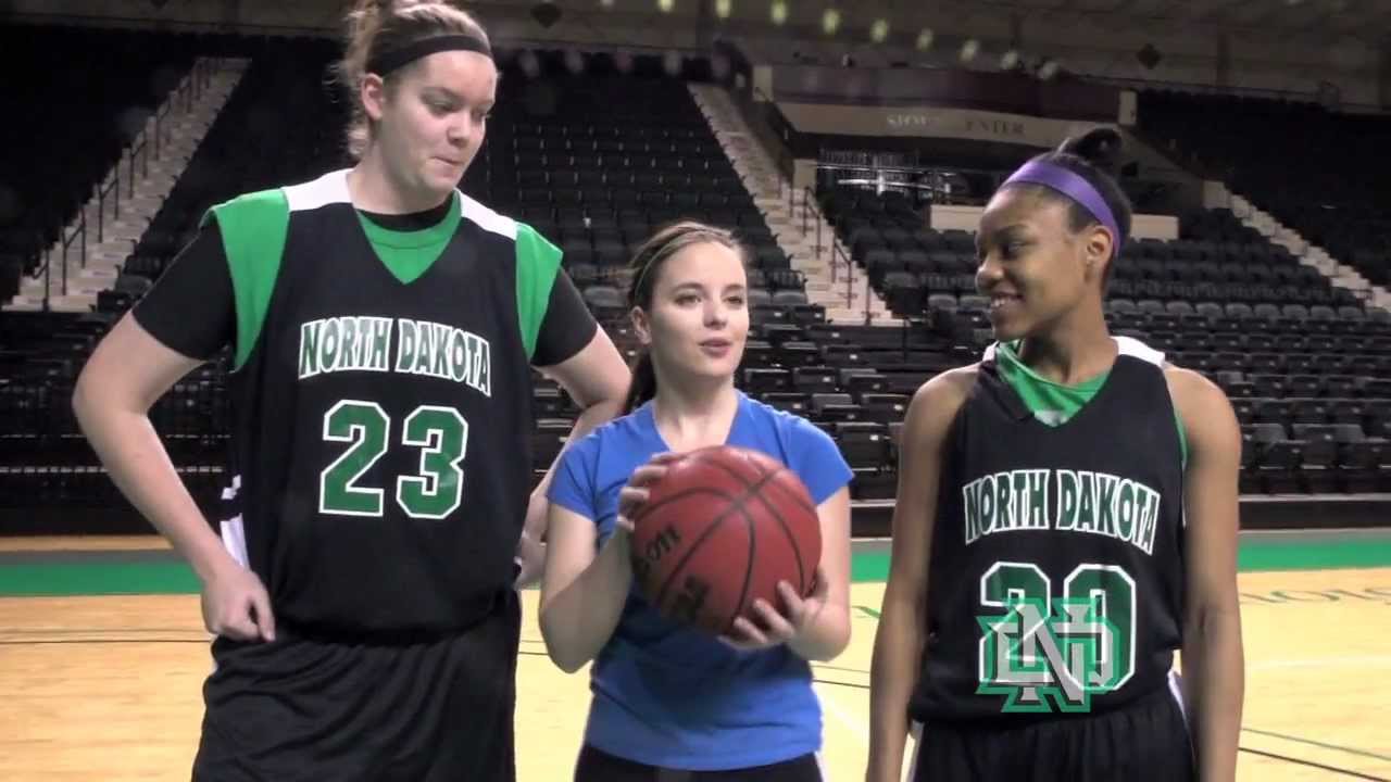 How to Rebound a Basketball | UND Sports TV - YouTube