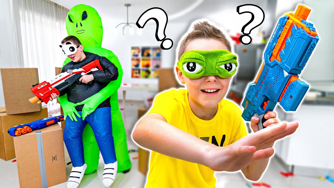 Catch Me if You Can: Funny Dart Blaster Game with Roman and Max - YouTube