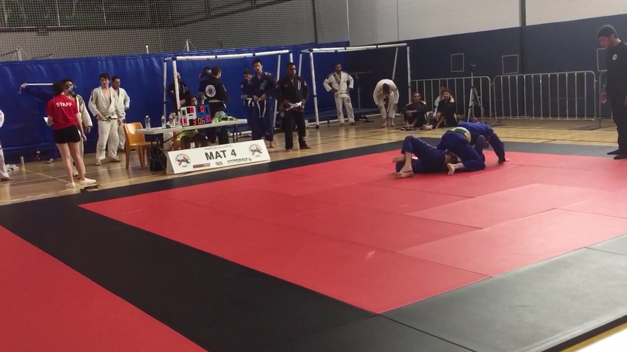 2017 Brisbane Open BJJ Championship Novice Masters 79kg Gi Final - YouTube