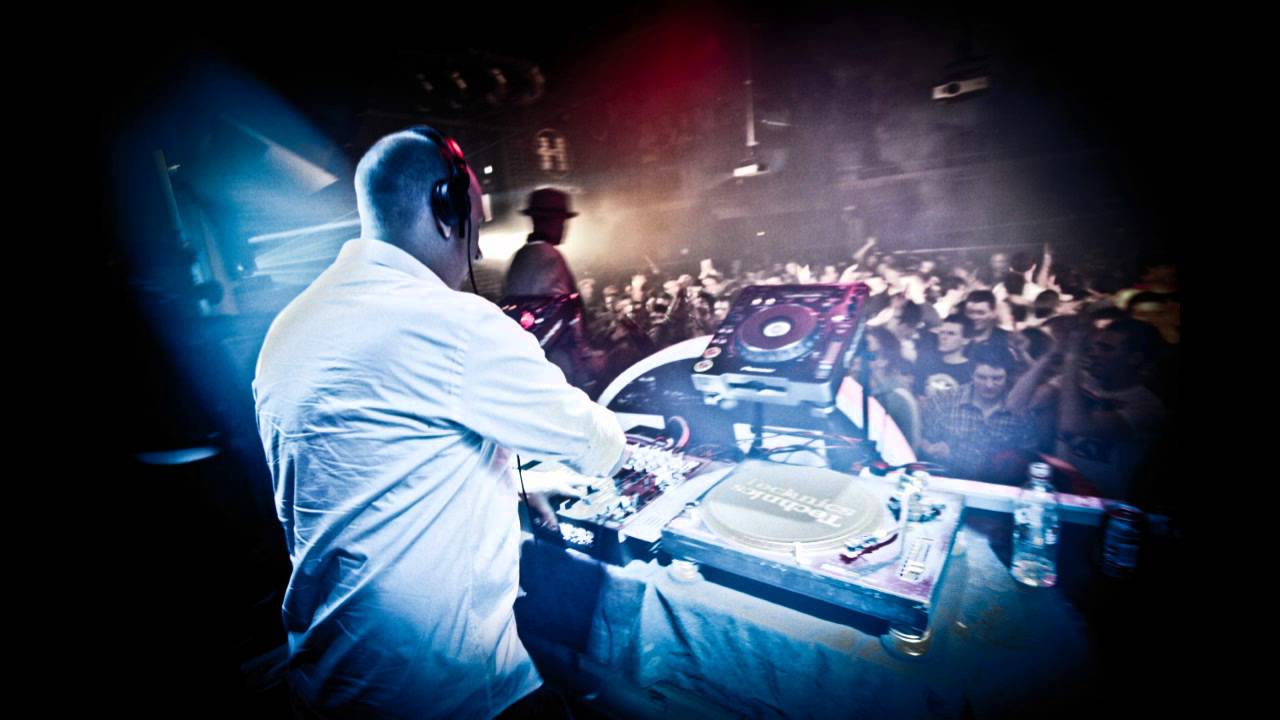 Danny Byrd - Like A Byrd (feat. St Louis) [Dubplate #2] - YouTube