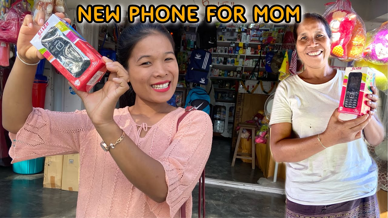 Bought New Phone For My Mom || IPhone For Mom😂|| Village Life - YouTube