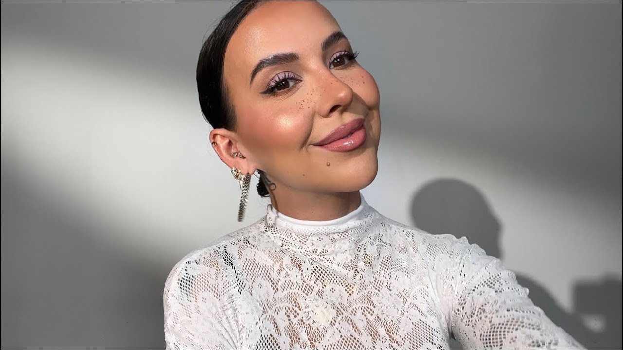 GRWM Sunday Morning LIVE - YouTube