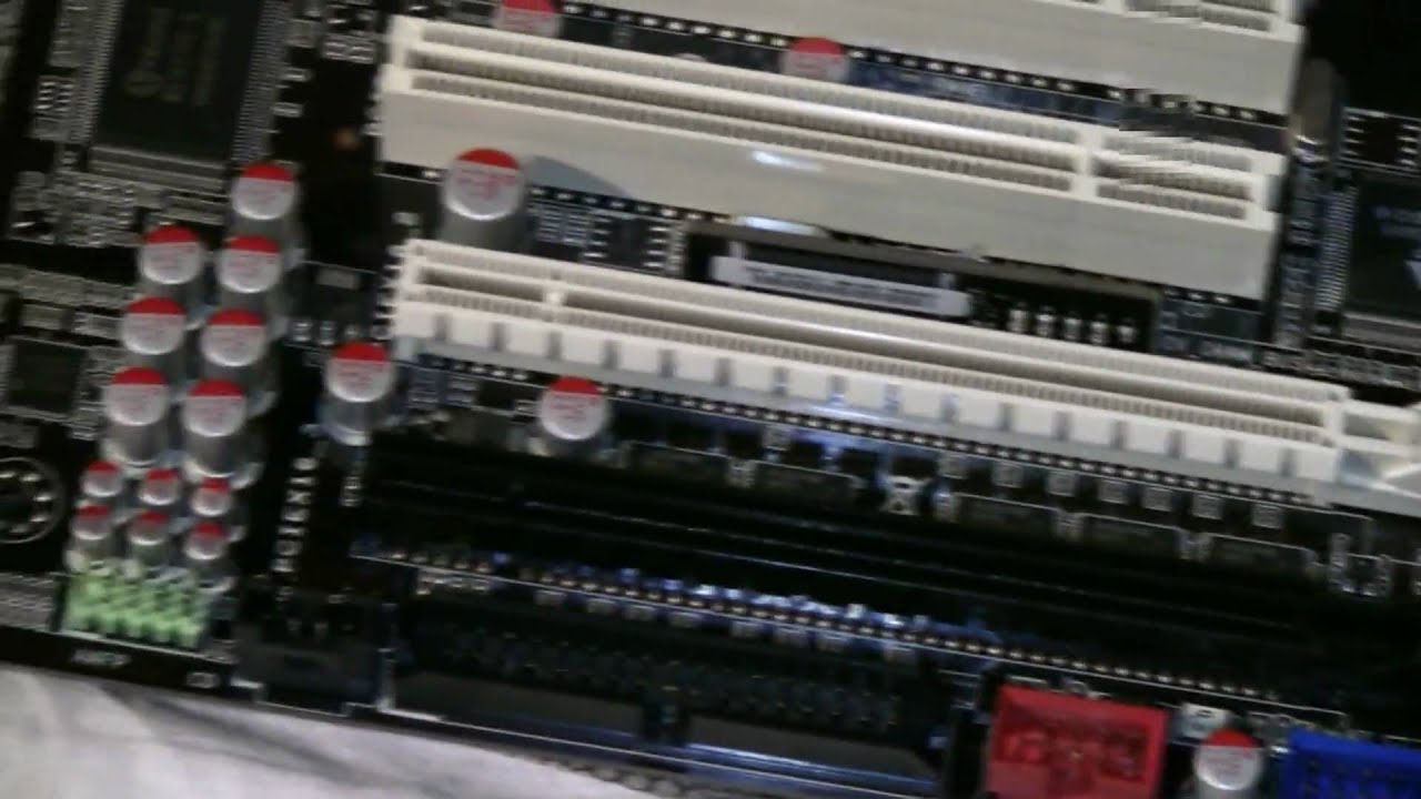 My first computer build - Timelapsed - YouTube