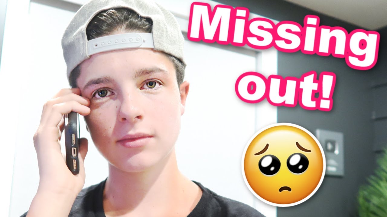 I FEEL SO SAD | FEAR OF MISSING OUT - YouTube