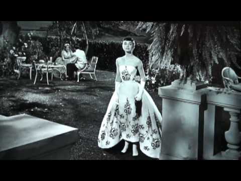 奧黛麗赫本/Moon River - YouTube