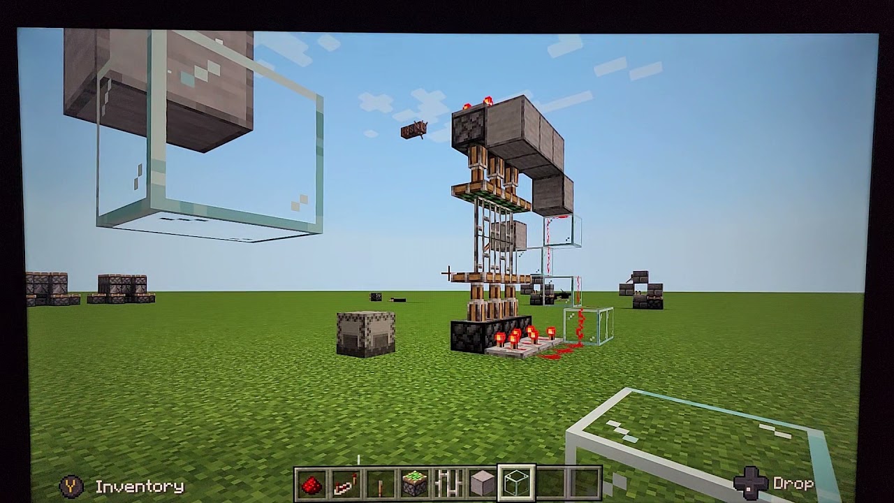 How to make a Redstone Prison Door in Minecraft👍🥰 - YouTube