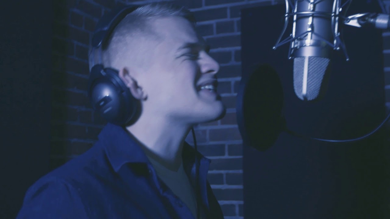 Lain Roy - Nobody But You (Official Music Video) - YouTube