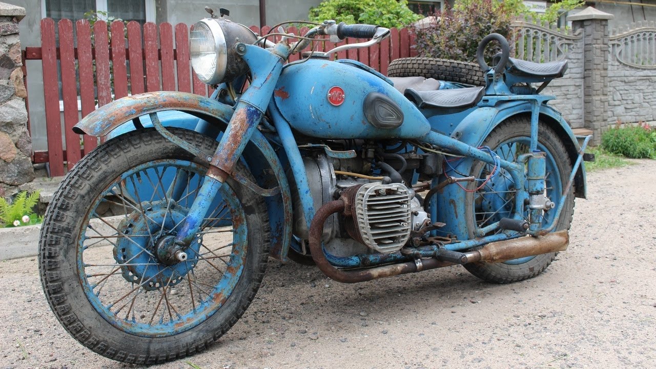 M-72, 1956. First engine start. - YouTube