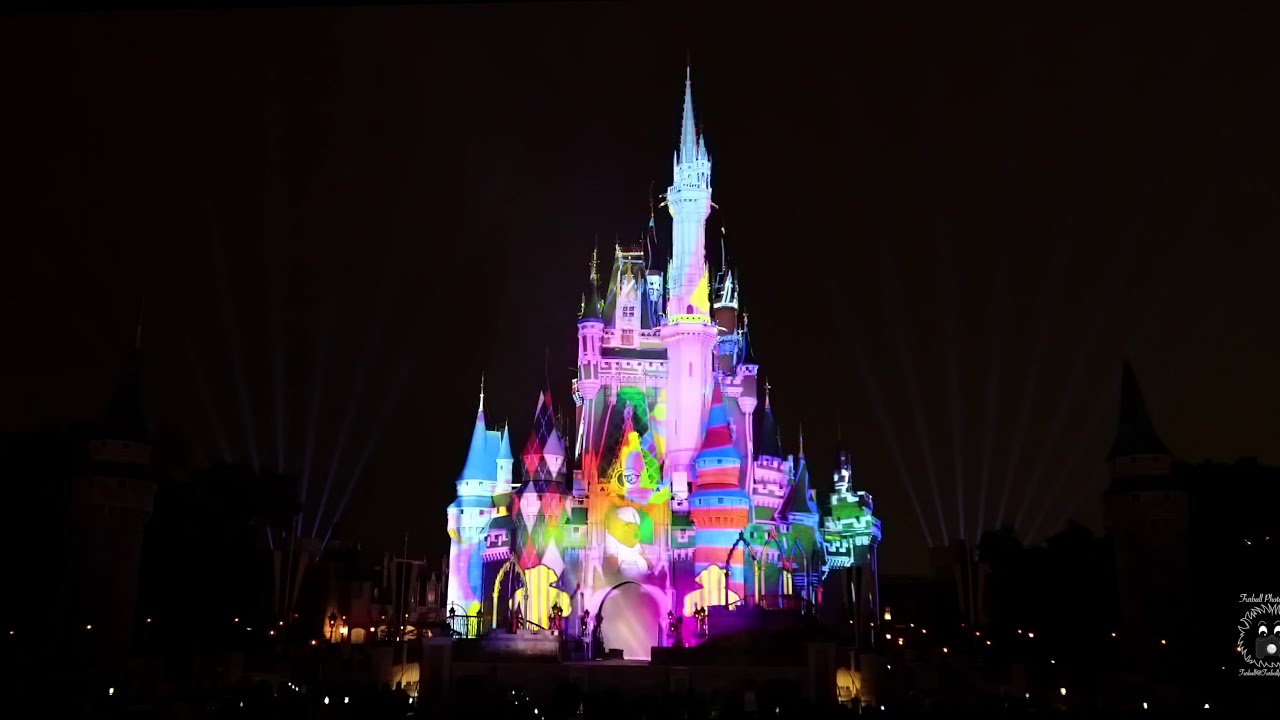 2019 Once Upon a Time Castle Show 4K - YouTube