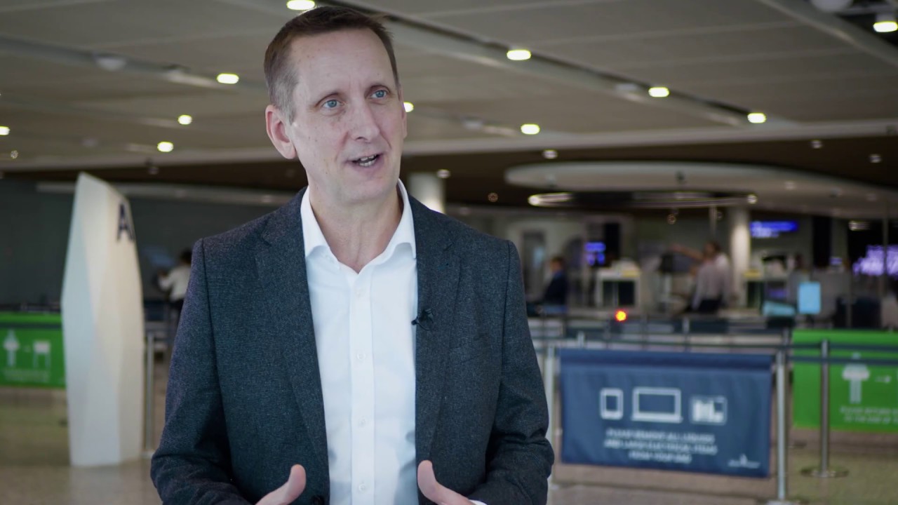 The advantage of CT technology at airport checkpoints - YouTube