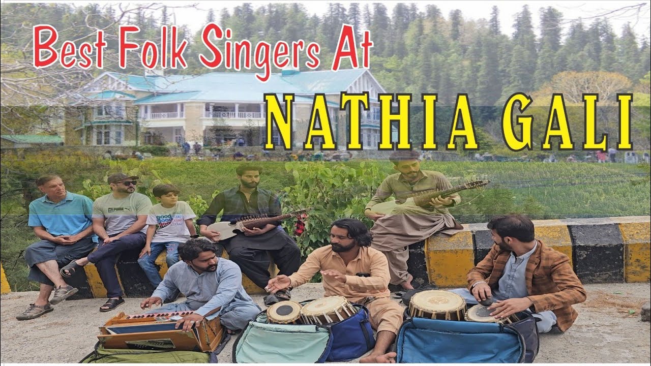 Traditional folk music by street singers of Pakistan at Nathia gali ...