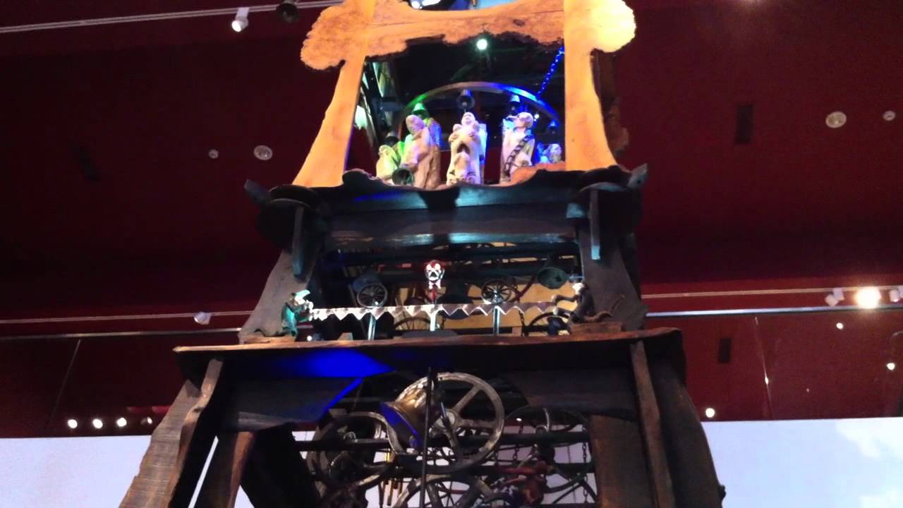 Millenium Clock Edinburgh - YouTube