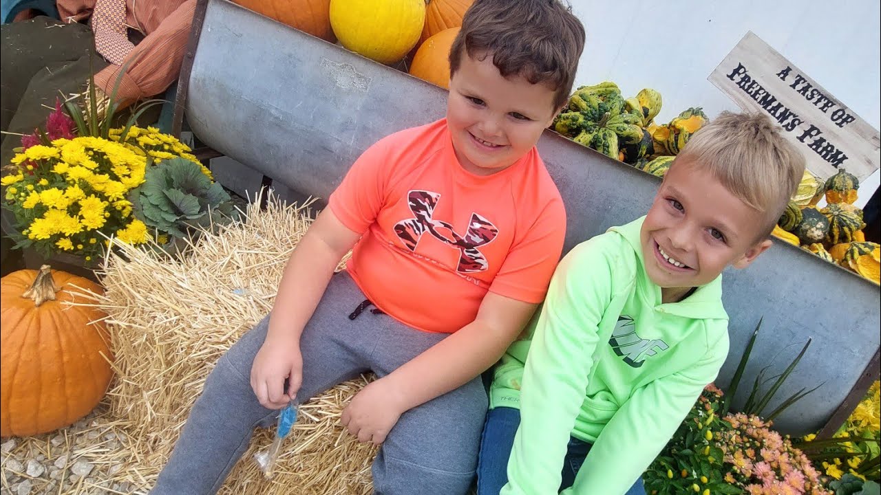 PUMPKIN PATCH FUN - YouTube