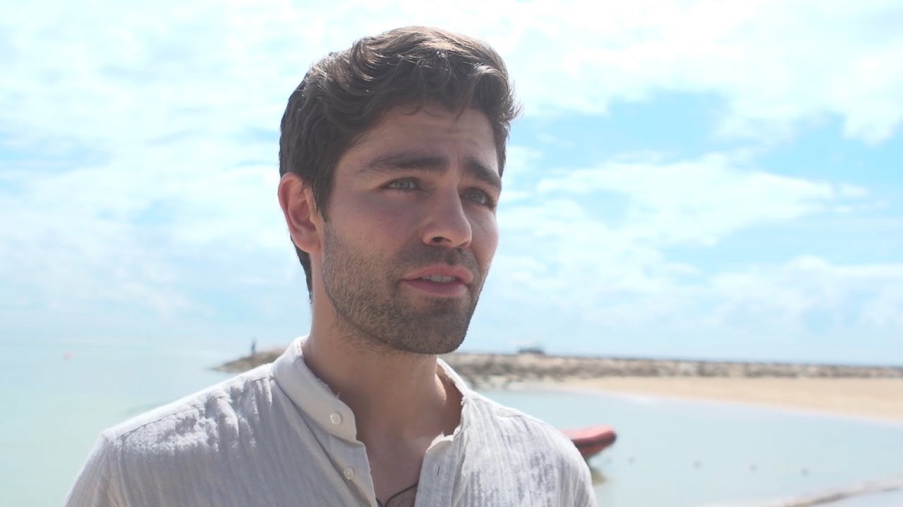 Interview with actor Adrian Grenier at World Ocean Summit 2017 - YouTube