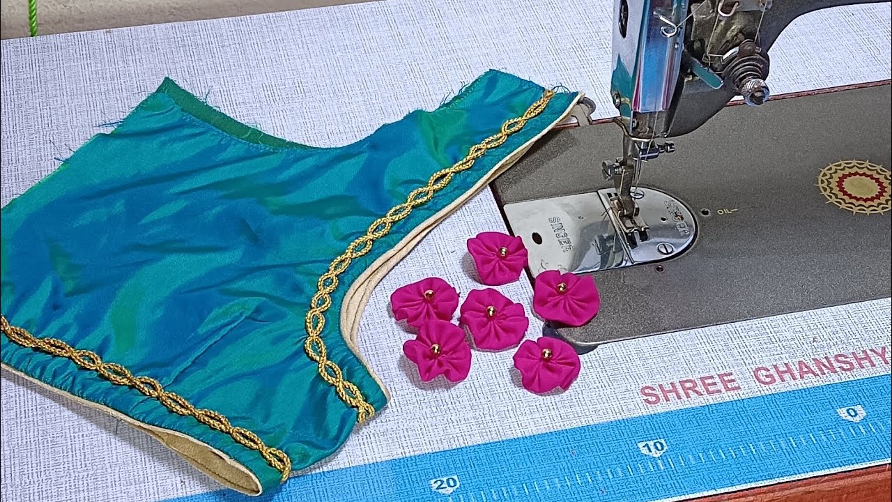 kapde se banaye 🌺 design!! bhot hi beautiful blouse design!! very easy ...
