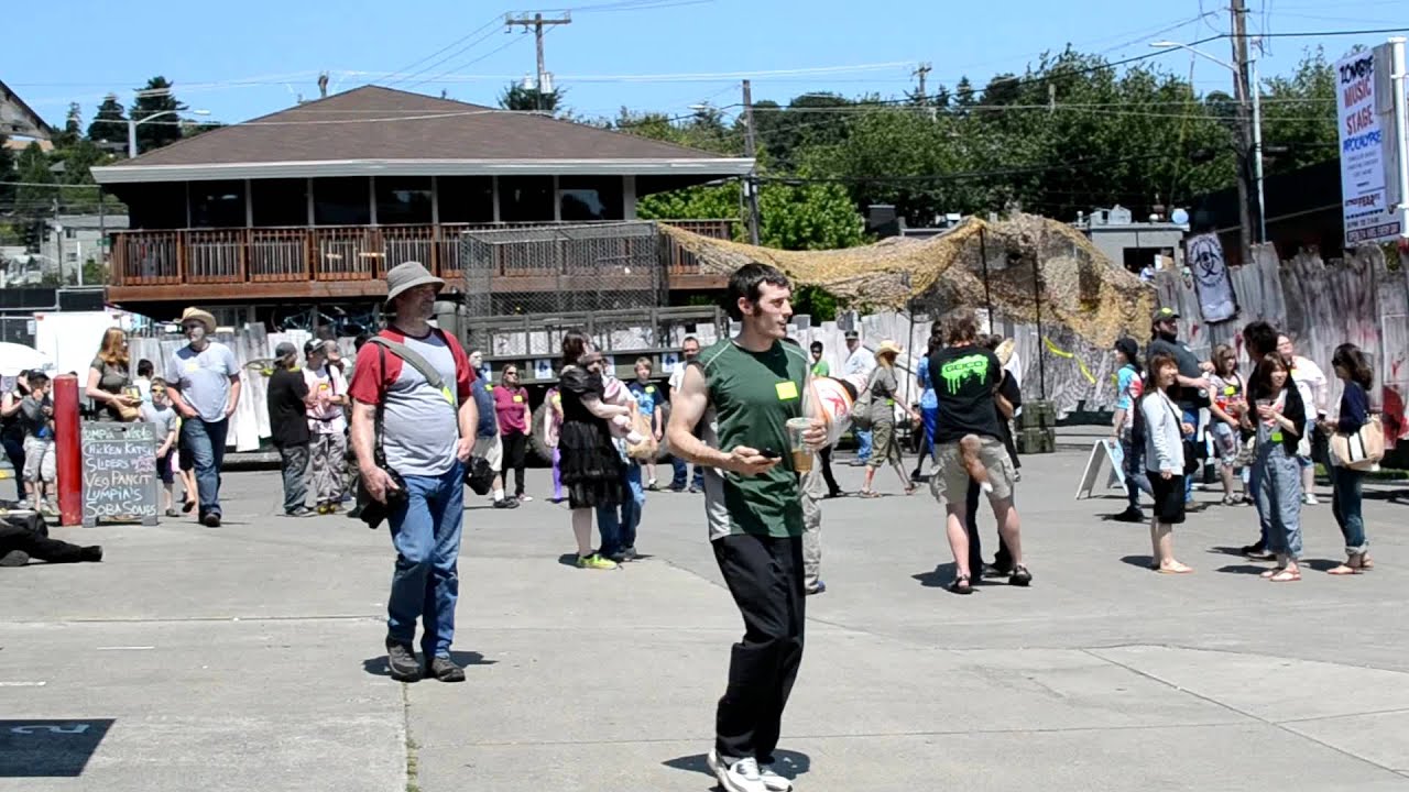 Dance Zombie Dance! Seattle zombie walk 2012 - YouTube