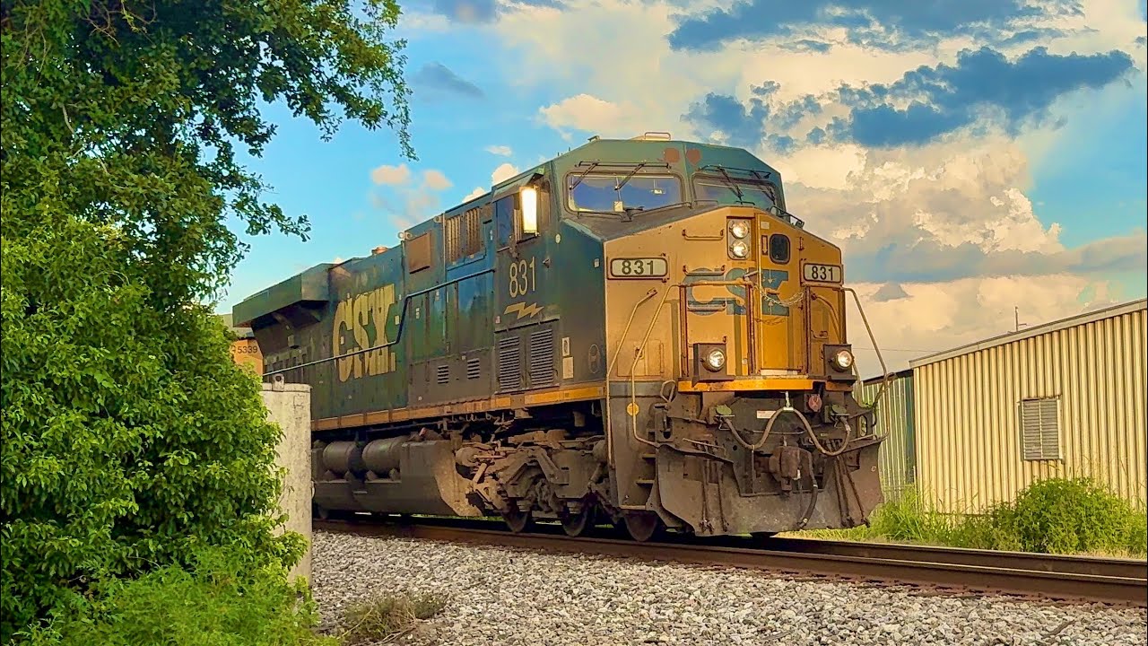 CSX B231-29 with CSXT ES44AH 831 leading with a nice RL K5H on 07/30 ...