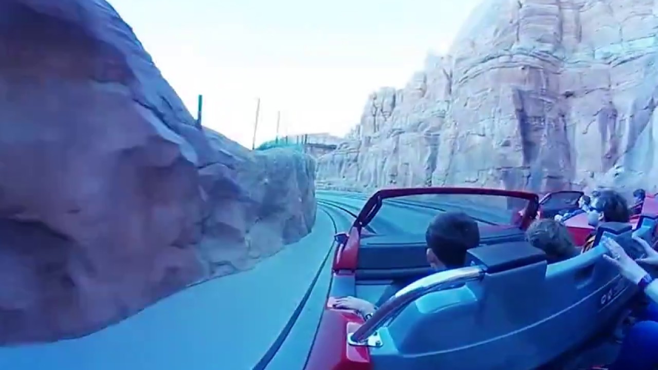 Radiator Springs Racers Disneyland 2017 360 Video - YouTube