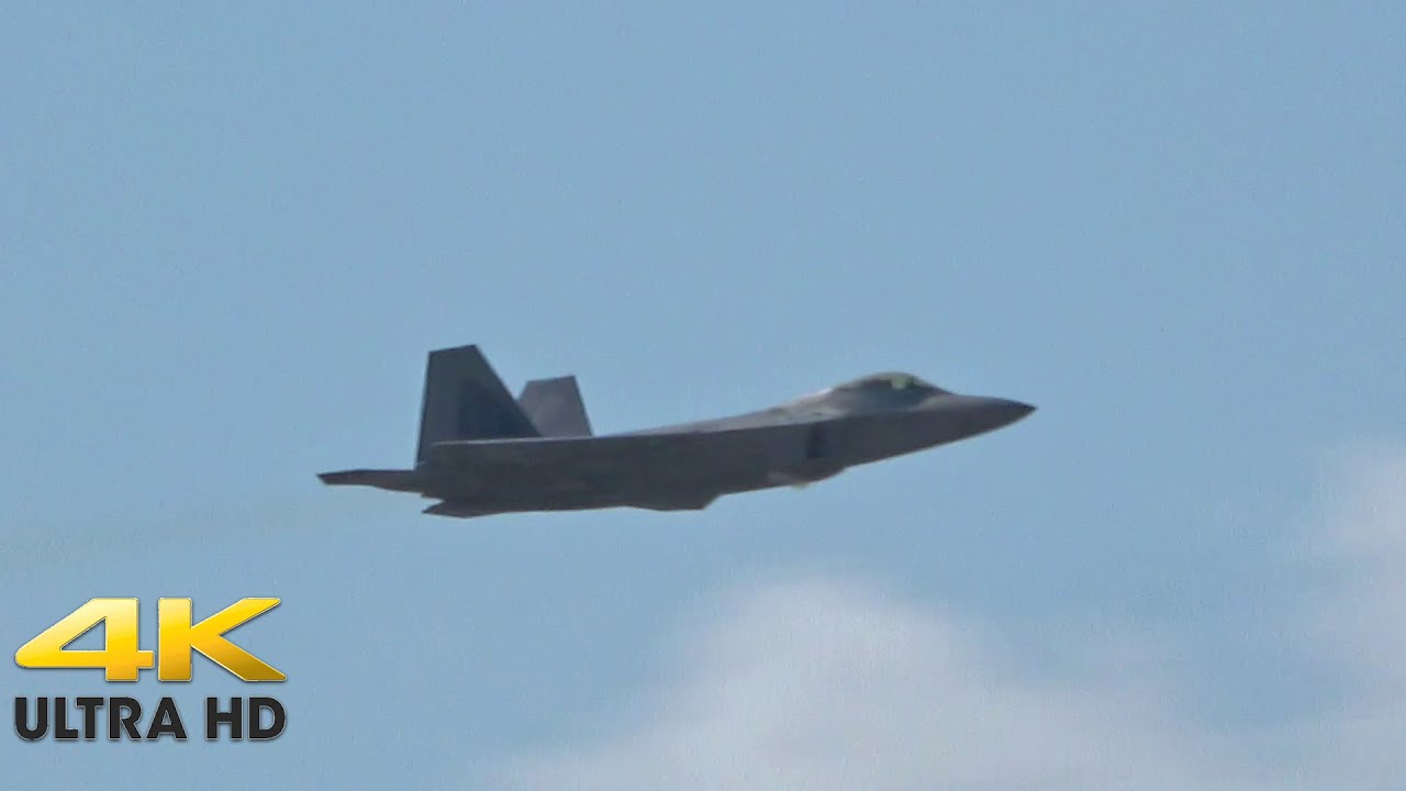 F-22 Raptor High Speed Pass 2020 - YouTube