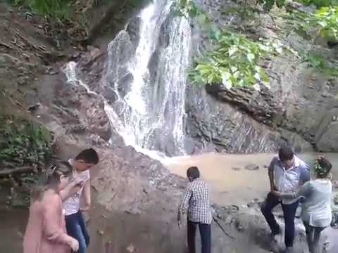 7 gozel selalesi Qebele dostlarla birlikde