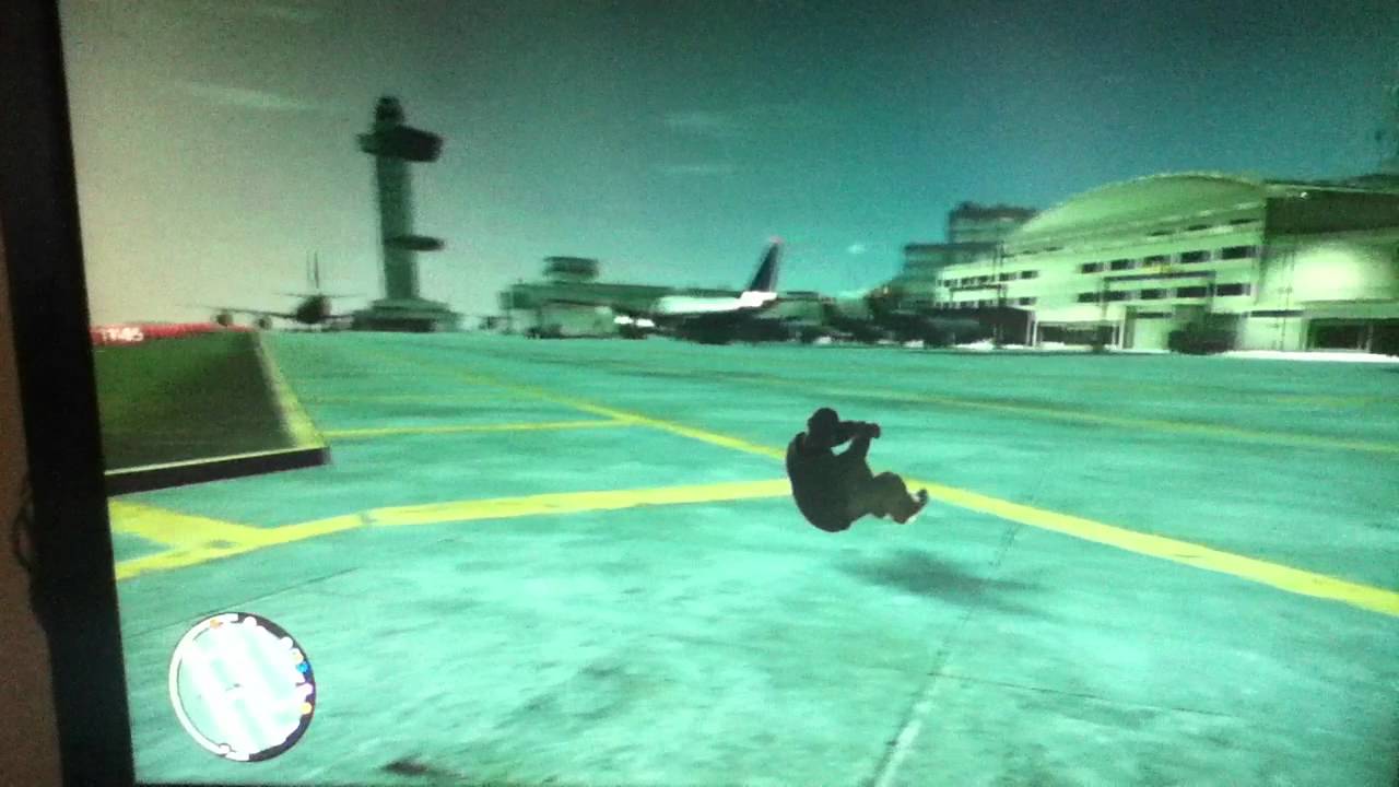 Grand Theft Auto IV - Invisible car - YouTube