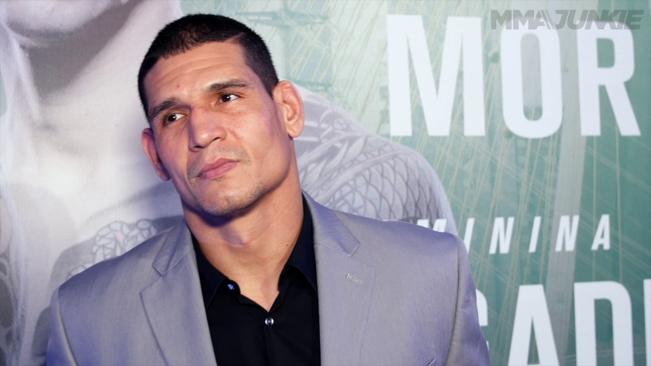 Cezar Ferreira credits new MMA team, recent life experiences for his ...