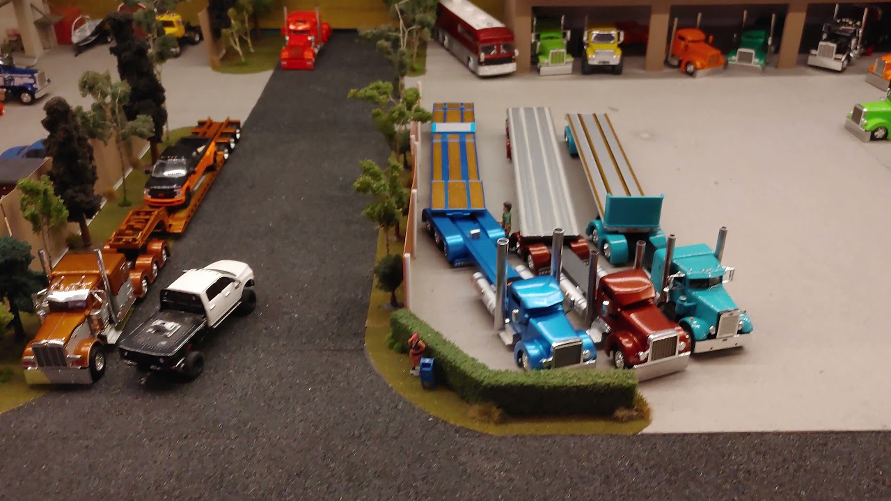 1/64 Scale custom truck RC diorama cruisin !! - YouTube