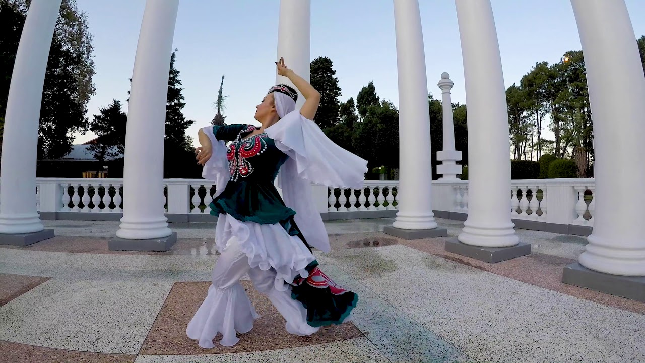 MUWASHAHAT DANCE - YouTube