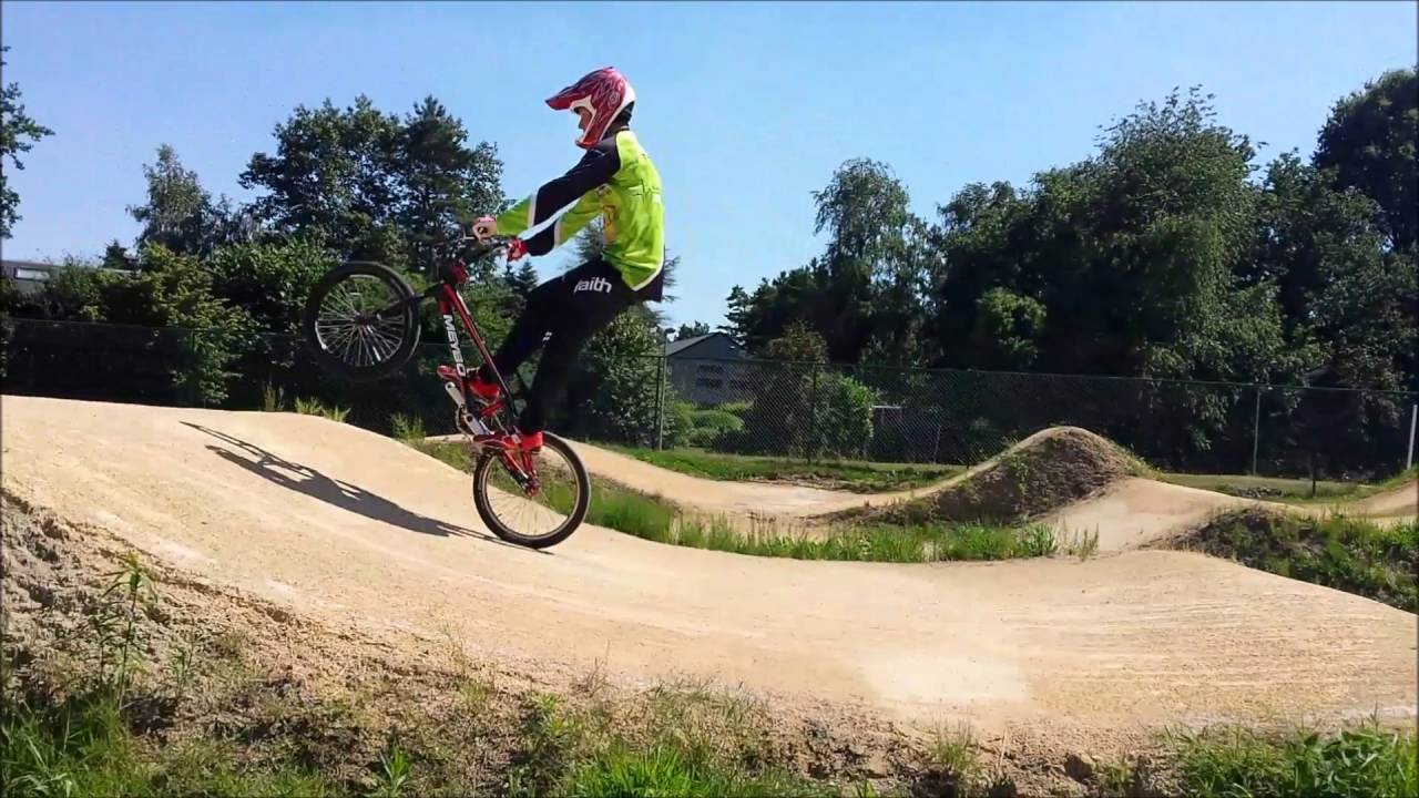 Thomas Hellemans - BMX edit 2016 - YouTube
