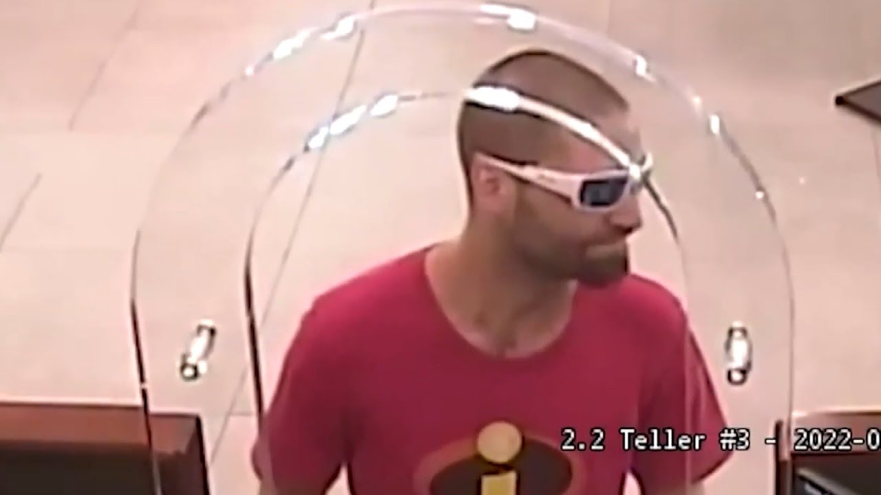 Suspect Wearing ‘Incredibles’ Shirt Robs Bank: Police - YouTube