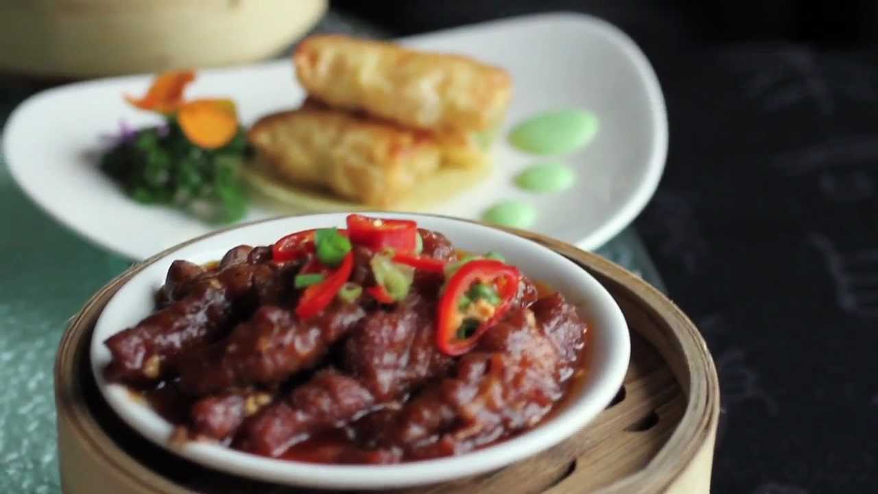 Chinese restaurant in Singapore - Mandarin Court - YouTube