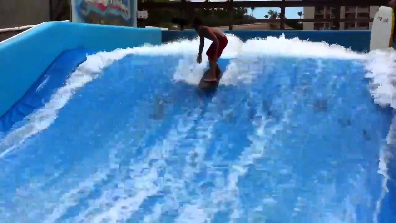 Angelo @ Da Rush Maui - YouTube