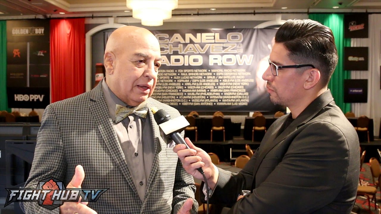 Joe Cortez "Gonna be a split decision! Both fighters are gonna get ...