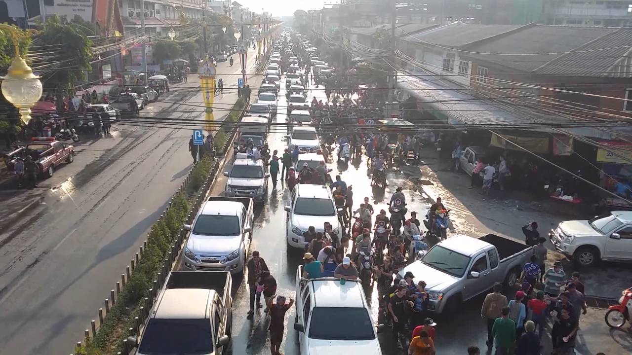 Songkran Ban Pong Ratchaburi Thailand - YouTube