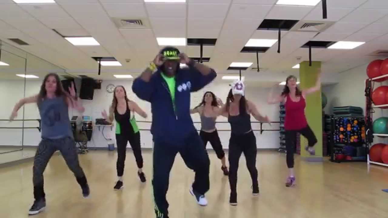 Nathan Blake of Blake TV Dancing to GDFR by Flo Rida - YouTube