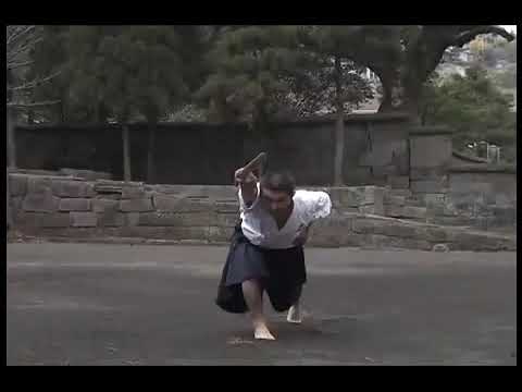 薬丸自顕流剣術 抜き【薩摩隼人の剣】Yakumaru Jigen Ryu Kenjutsu - YouTube