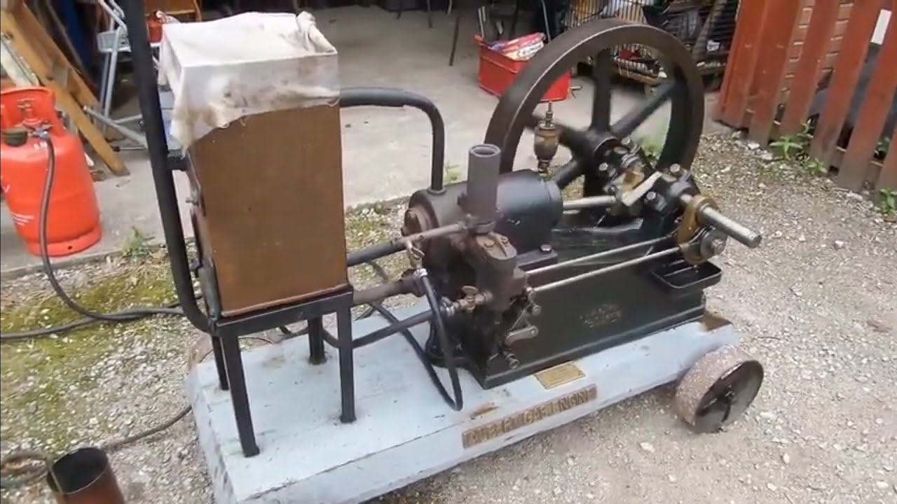 "Albert" Hot Tube Ignition Gas Engine - YouTube