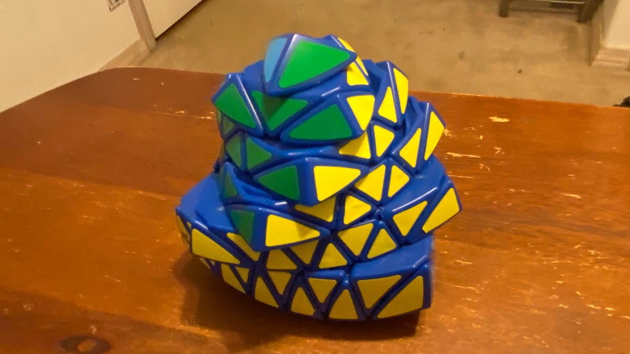 Solving the Royal Pyraminx - YouTube