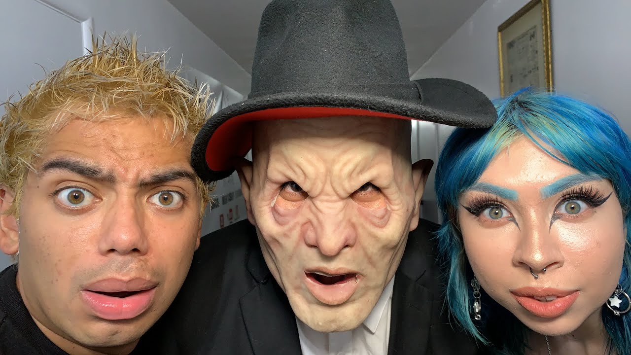 GHOST HUNTING WITH ARCADE CRANIACS - YouTube