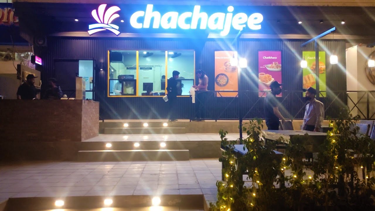 Traditional Thali, BBQ Thali & Sooji Ka Halwa @ Chachajee Gulistan e ...