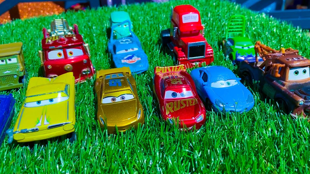 Looking For Disney Pixar Cars On The Rocky Road: Lightning McQueen ...