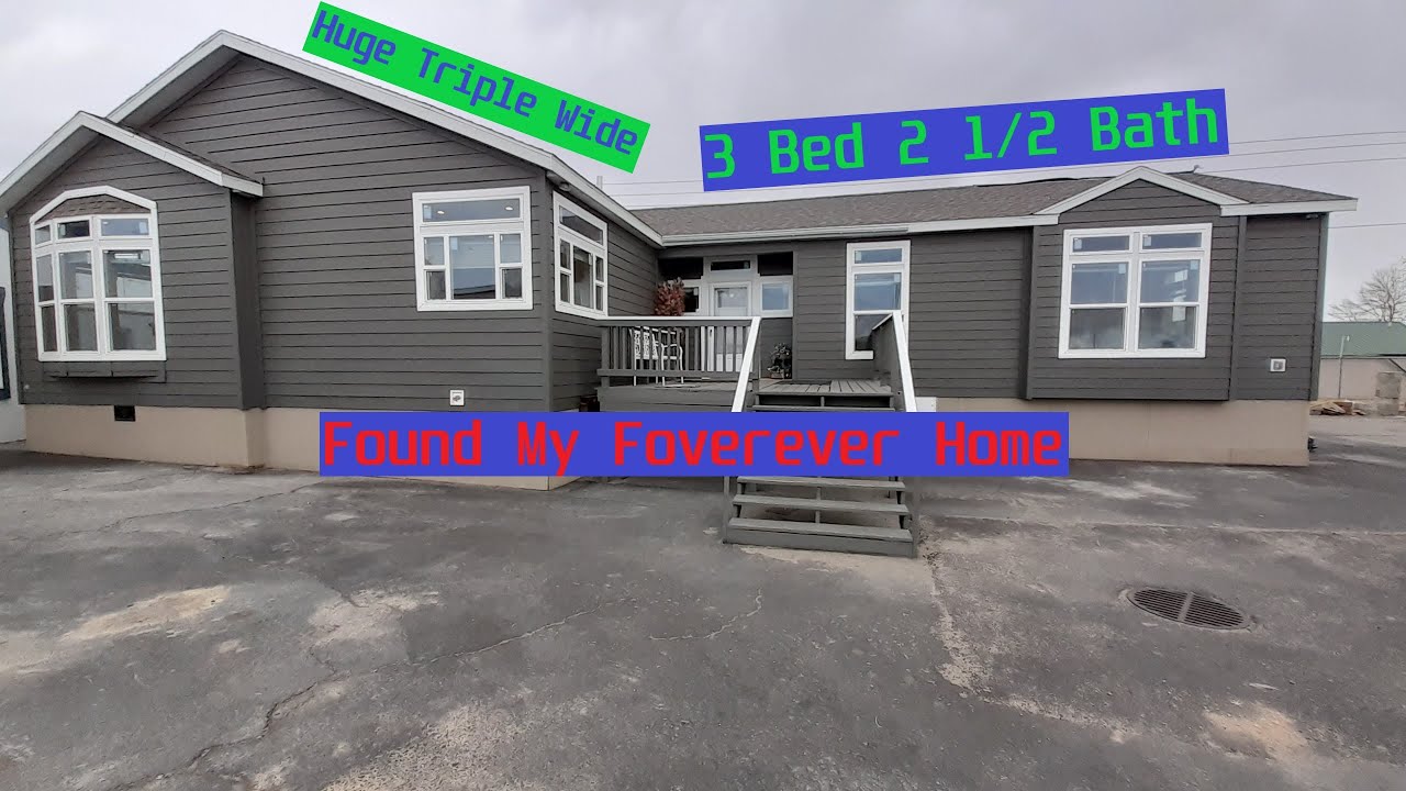 Stunning 3 bed 2 1/2 bath Triple Wide (Huge Kitchen) Breakfast Nook ...