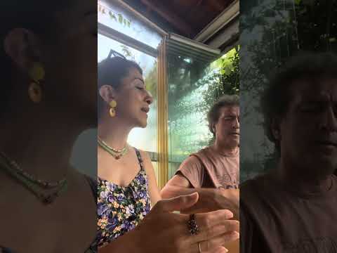 “Çubuğuna Lüleyim” yıllardır keyifle söylediğim Çekiç Ali’den derlenmiş bir Kırşehir türküsü 🌺
