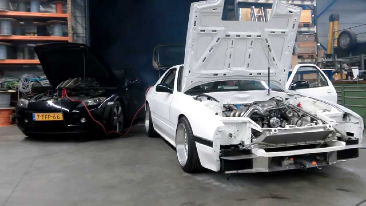 Eerste start Mazda RX-7 4-Rotor - YouTube