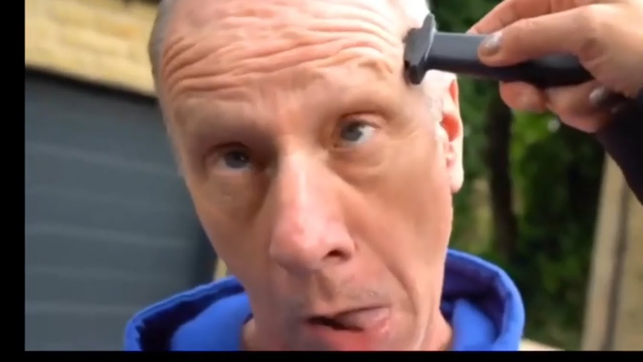 Morgz Mum Kills Bald Martin - YouTube